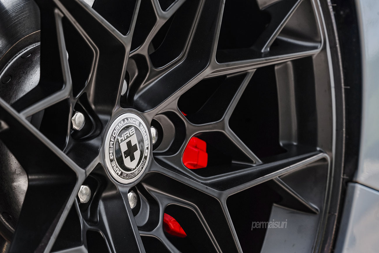 Permaisuri | Perfectly stanced by Öhlins, this BMW G20 rolls with HRE ...