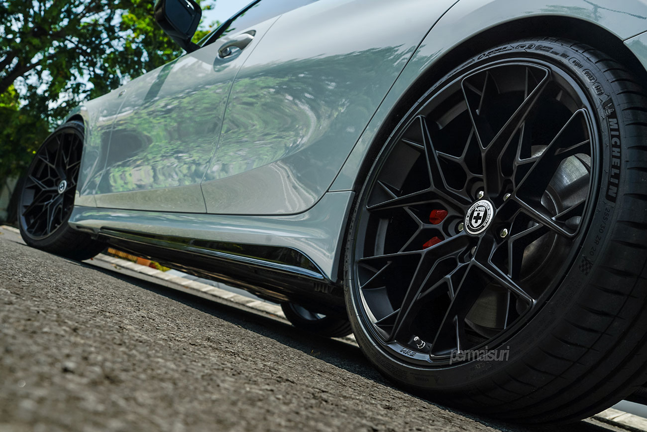 Permaisuri | Perfectly stanced by Öhlins, this BMW G20 rolls with HRE ...