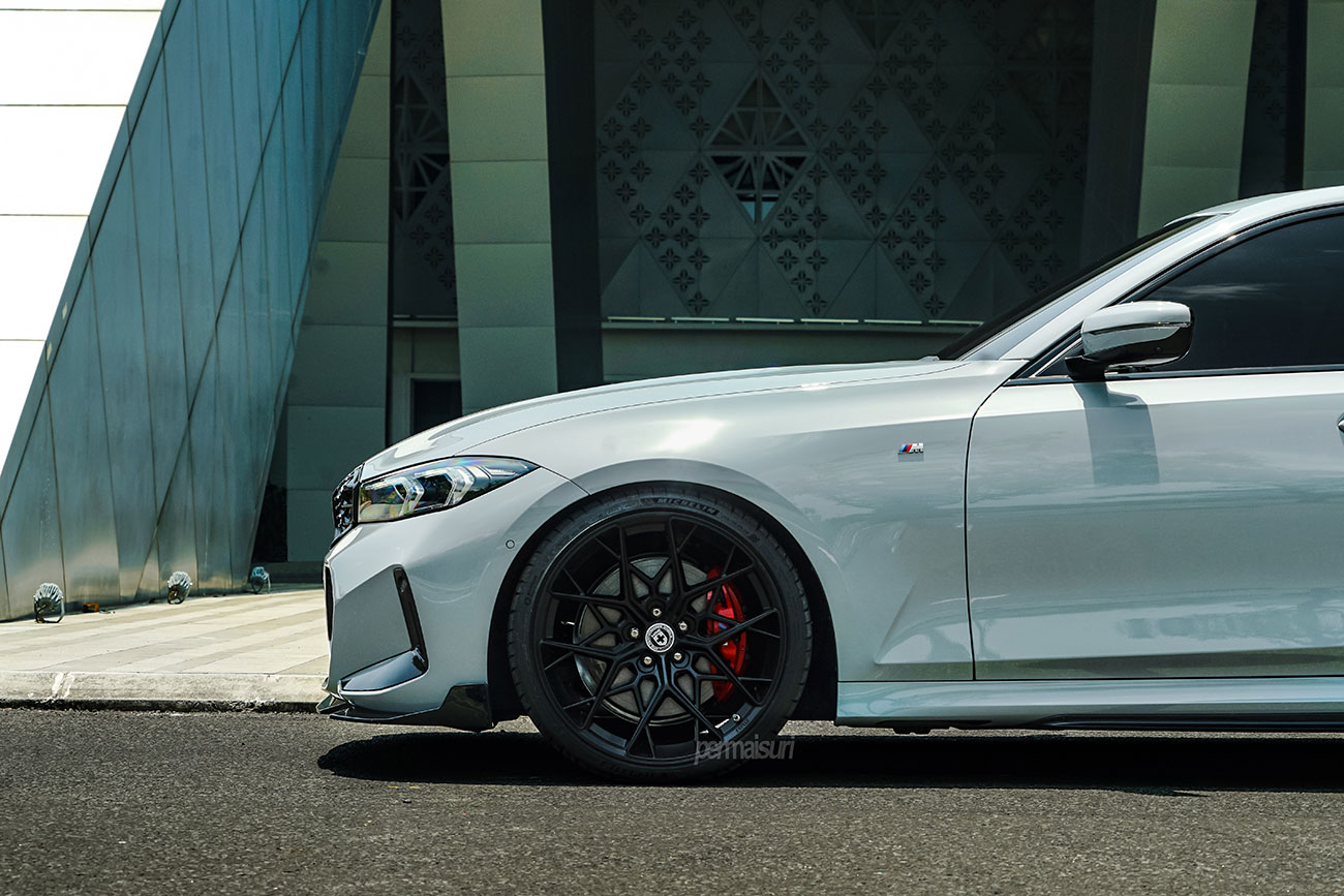 Permaisuri | Perfectly stanced by Öhlins, this BMW G20 rolls with HRE Flow Form FF10 and ...