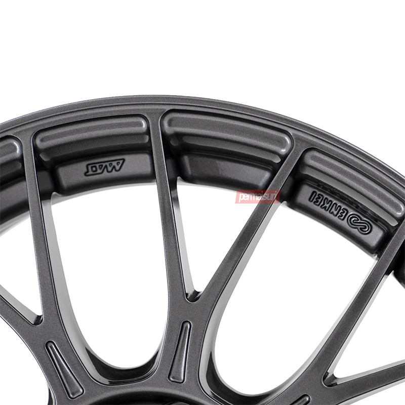 Permaisuri | Enkei - PFM1 | Dark Silver 16