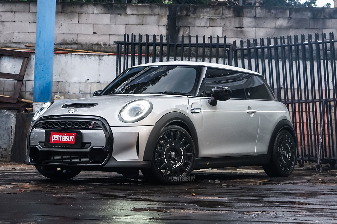 Permaisuri | OZ Racing Rally Racing with Mini Cooper F56