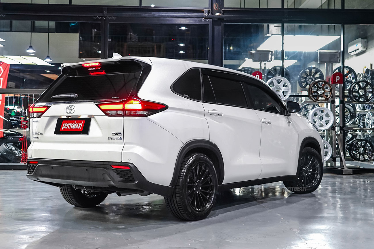 Permaisuri | OHM Proton with Toyota Innova Zenix