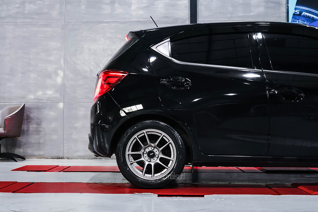 Permaisuri | KONIG Heliogram with Honda Brio