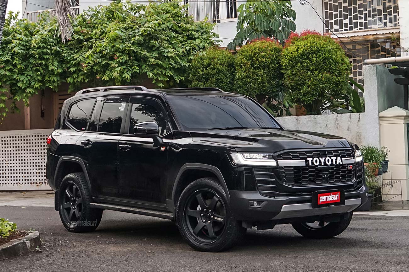 Permaisuri | Rays Volk Racing TE37 Ultra Larce PCD M-Spec with Toyota ...