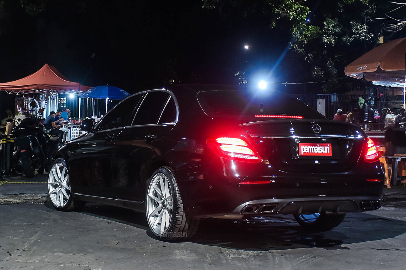 Permaisuri | OZ Racing Leggera HLT with Mercedes Benz E-Class W213