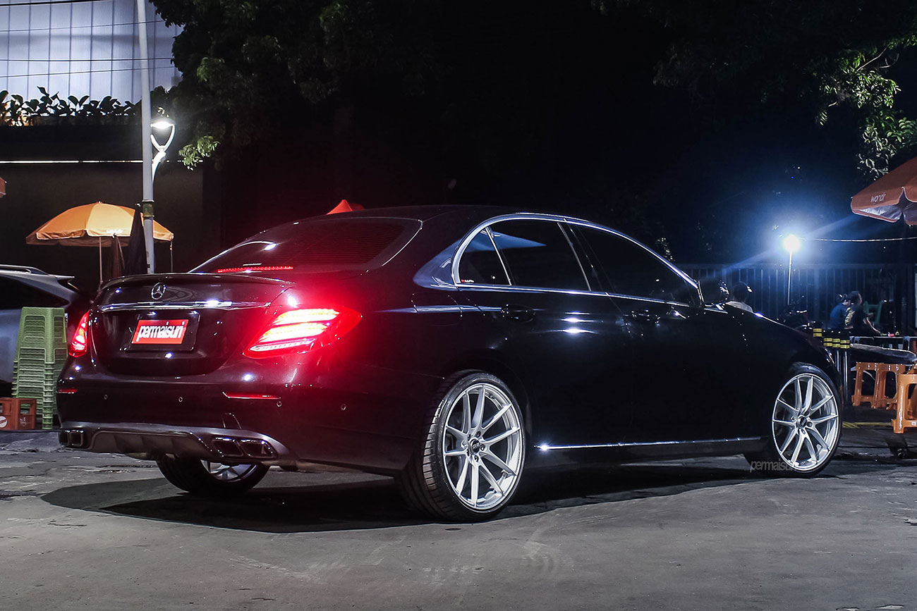 Permaisuri | OZ Racing Leggera HLT with Mercedes Benz E-Class W213