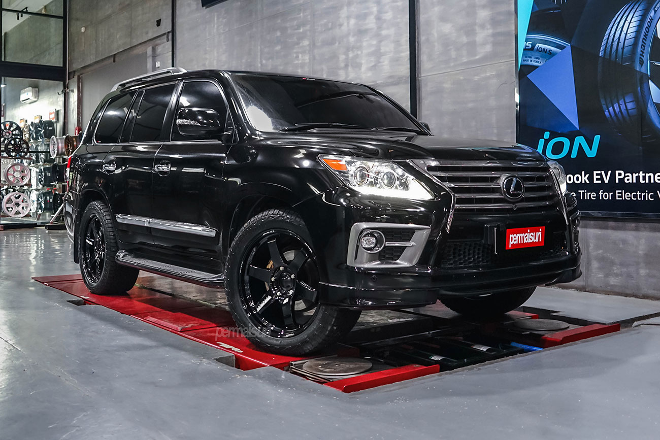 Permaisuri | Rays Volk Racing TE37 Ultra Large PCD M-Spec with Lexus LX570