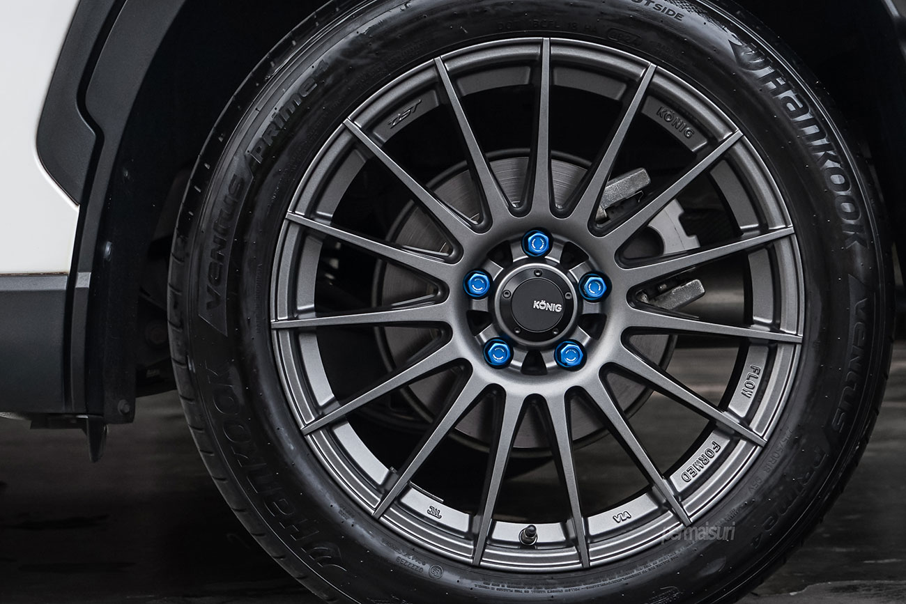 Permaisuri | KONIG Rennform with Toyota Corolla Cross