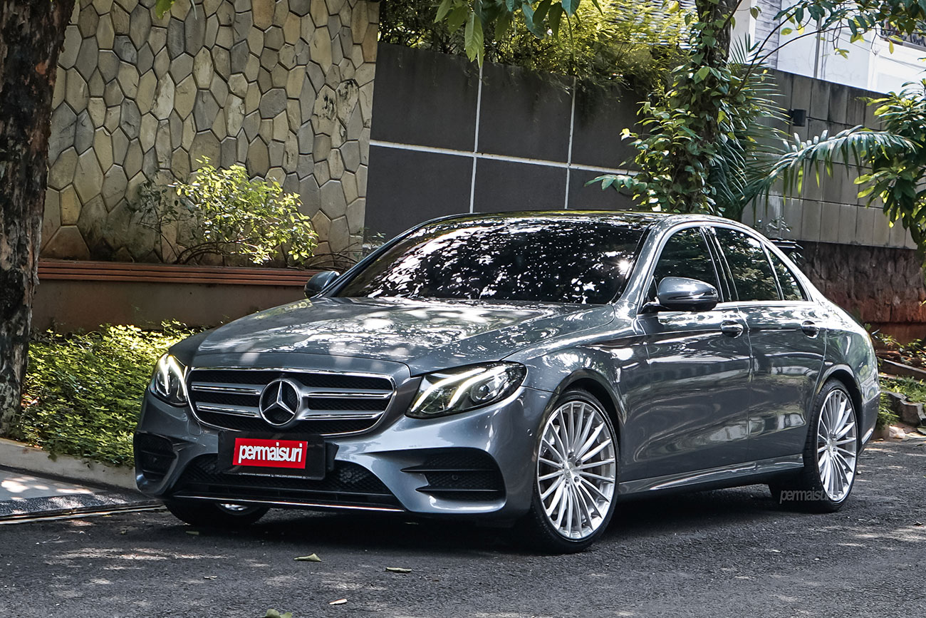 Permaisuri | SRC SR03 with Mercedes Benz E-Class W213