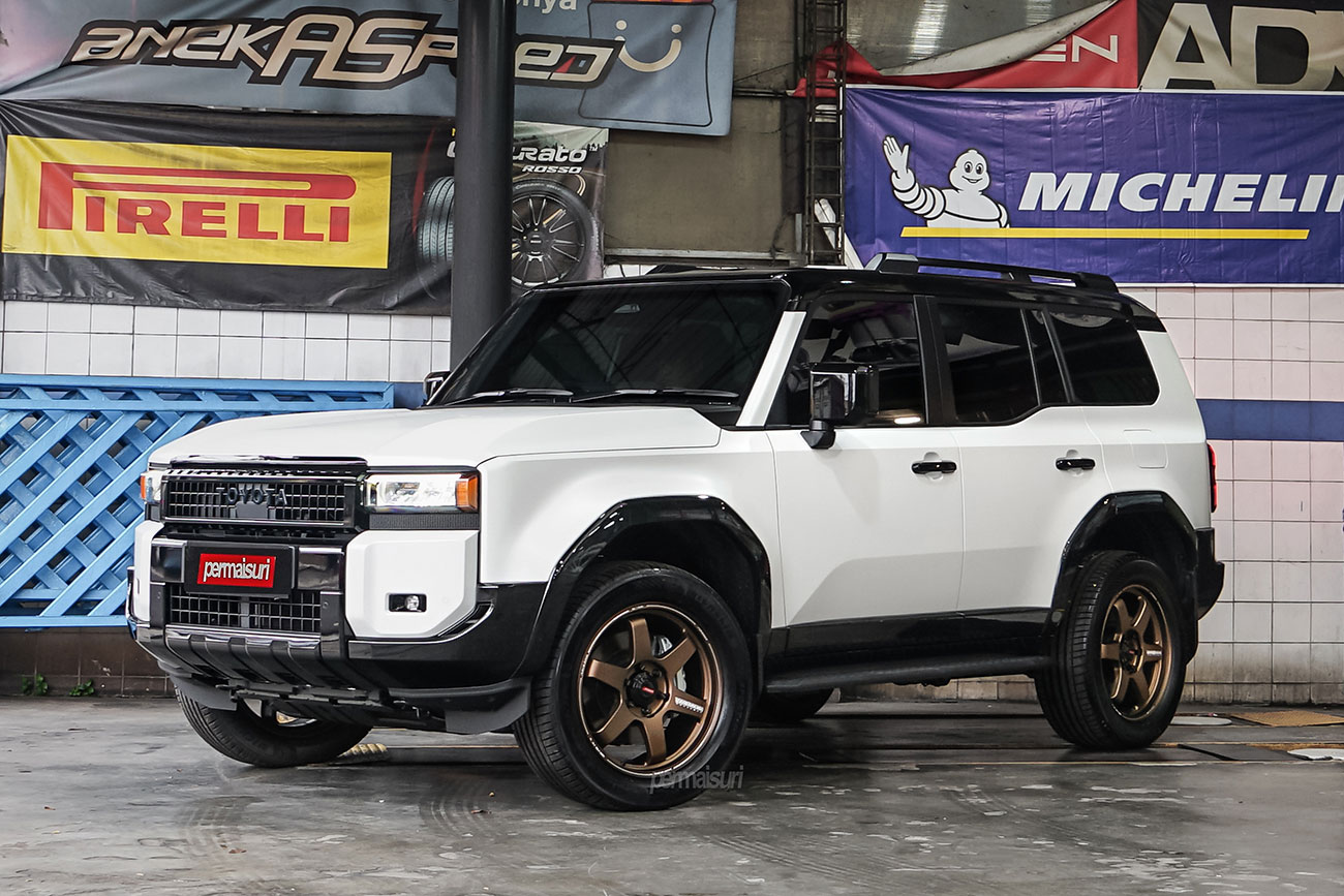 Permaisuri | Rays Volk Racing TE37 Ultra Large PCD with Toyota Prado