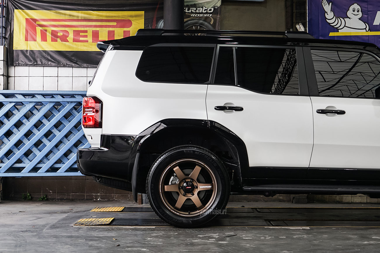 Permaisuri | Rays Volk Racing TE37 Ultra Large PCD with Toyota Prado