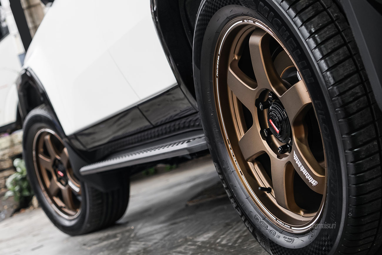 Permaisuri | Rays Volk Racing TE37 Ultra Large PCD with Toyota Prado