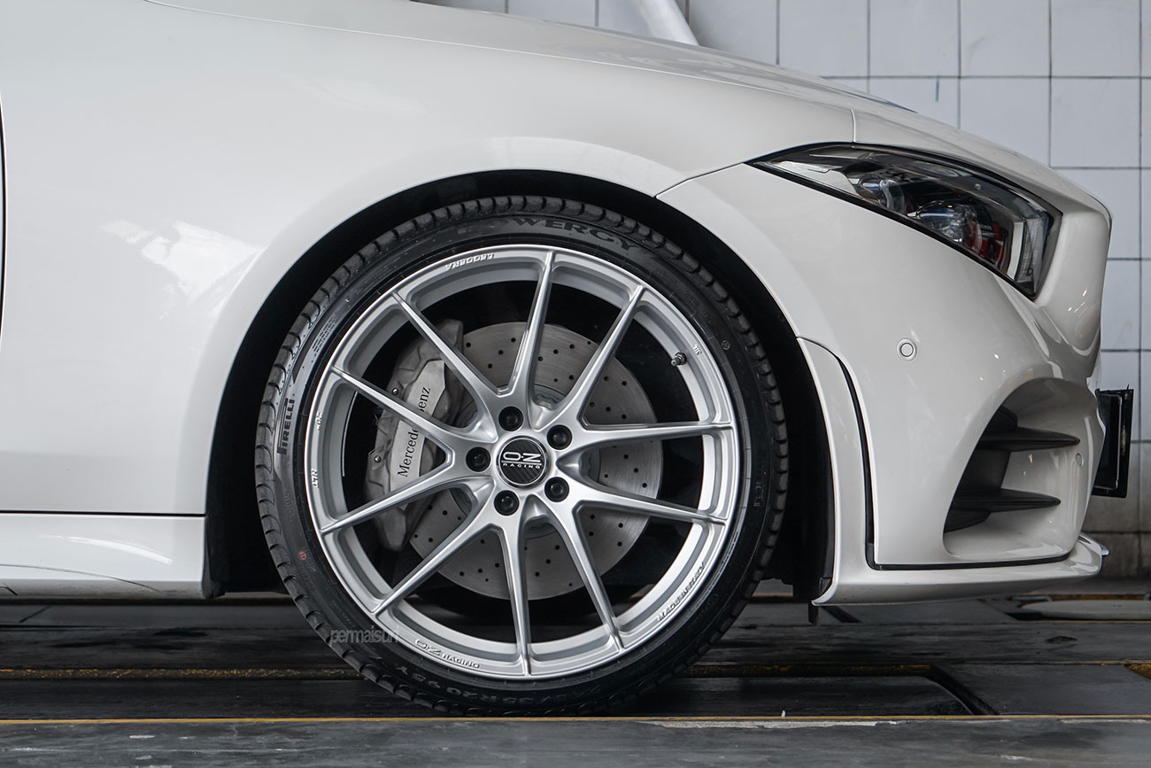 Permaisuri | OZ Racing Leggera HLT with Mercedes Benz CLS-Class C257