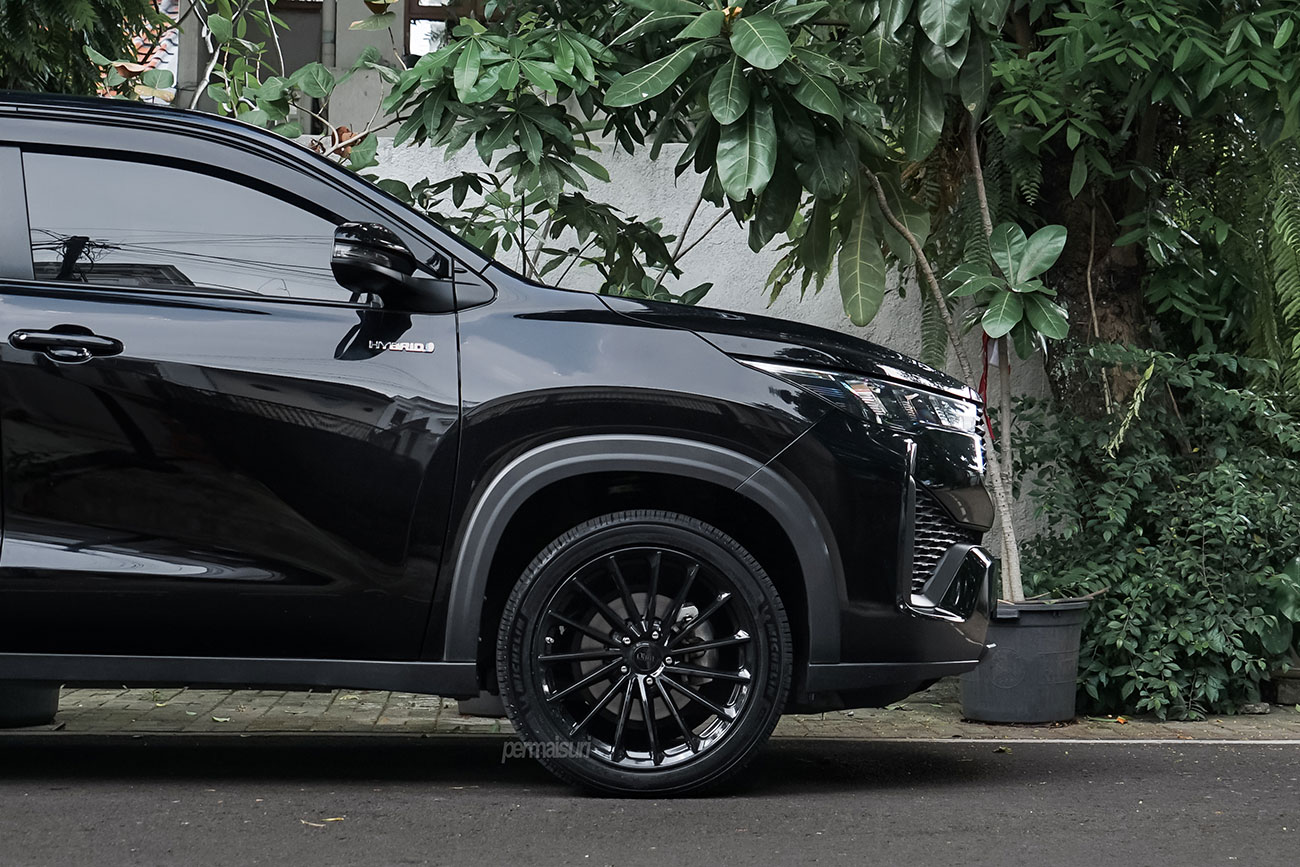 Permaisuri | OHM Proton with Toyota Innova Zenix