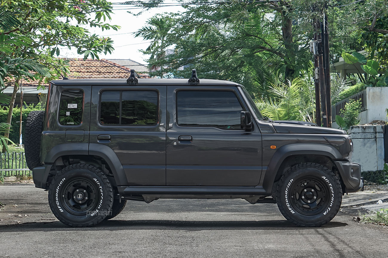 Permaisuri | American Racing Modesto with Suzuki Jimny