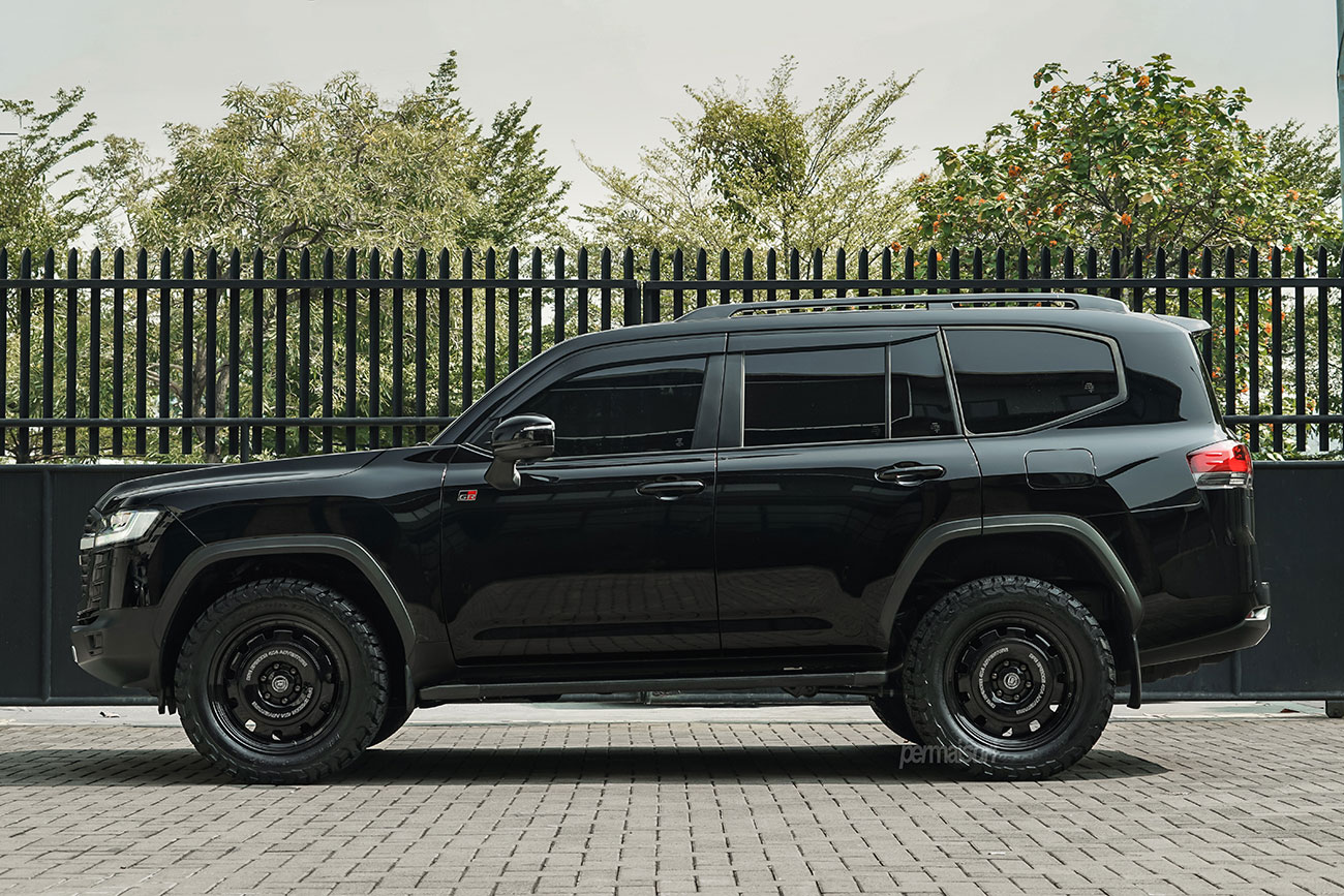 Permaisuri | DPE 4XD Adventure with Toyota Land Cruiser J300