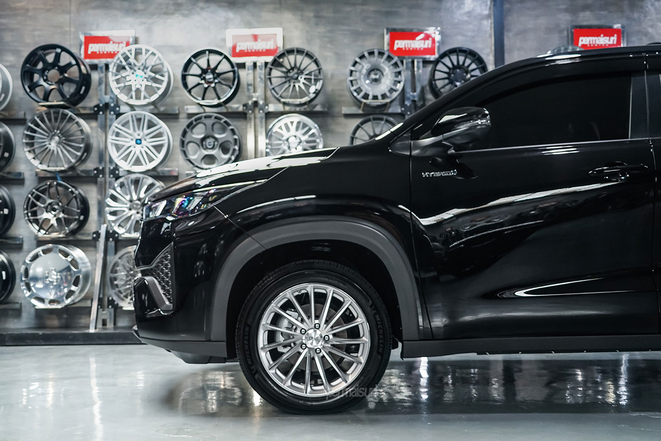 Permaisuri | OHM Proton with Toyota Innova Zenix