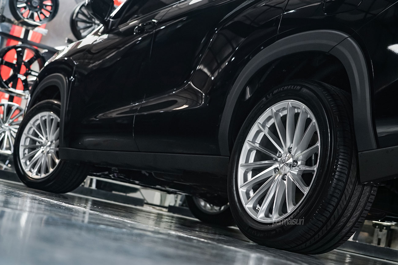 Permaisuri | OHM Proton with Toyota Innova Zenix