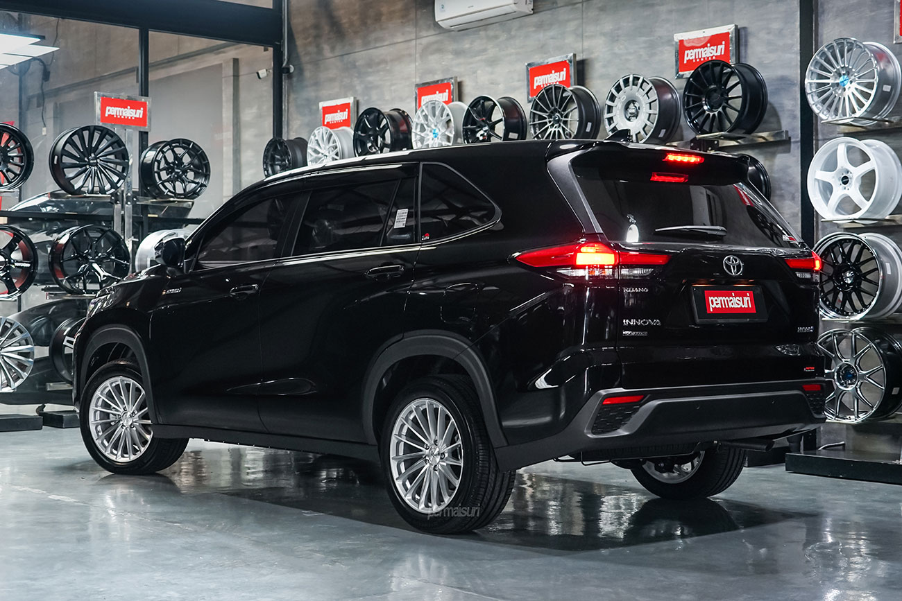 Permaisuri | OHM Proton with Toyota Innova Zenix