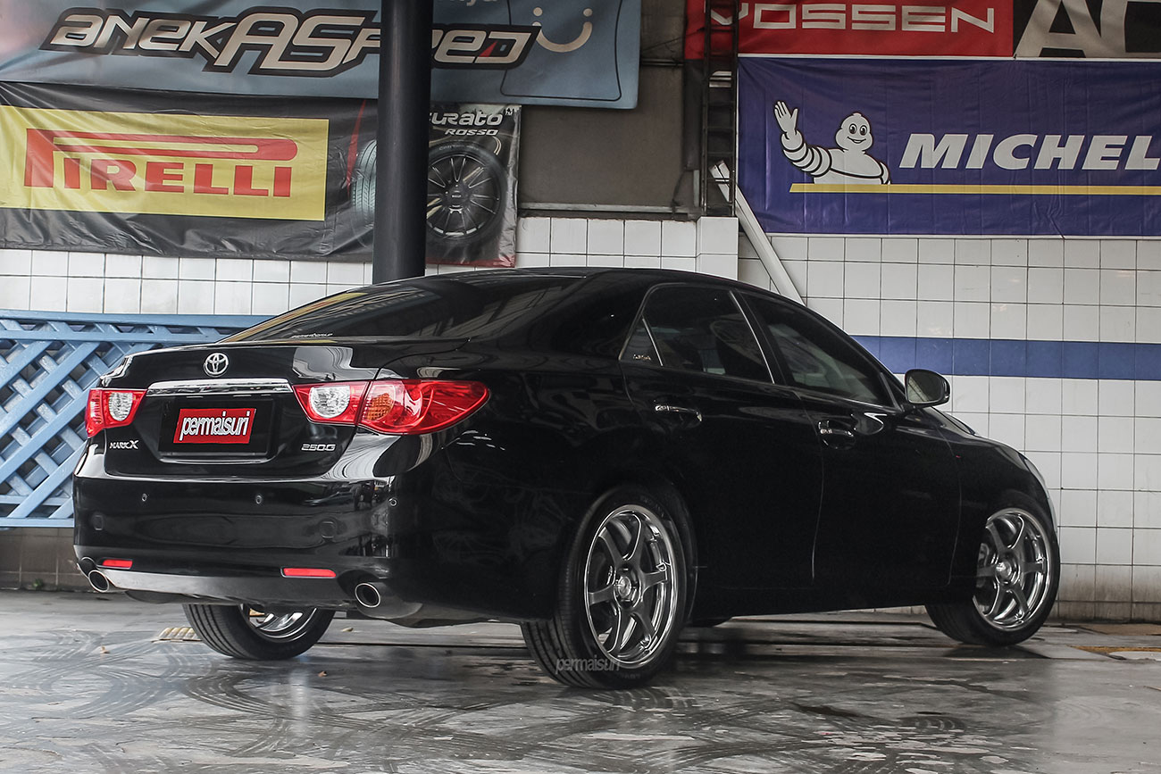 Permaisuri | SSR Reiner Type 6R with Toyota Mark X