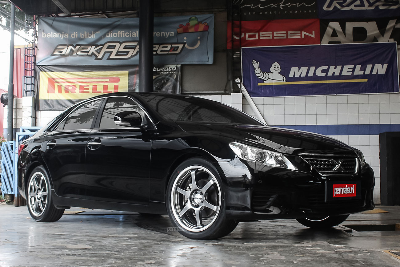 Permaisuri | SSR Reiner Type 6R with Toyota Mark X