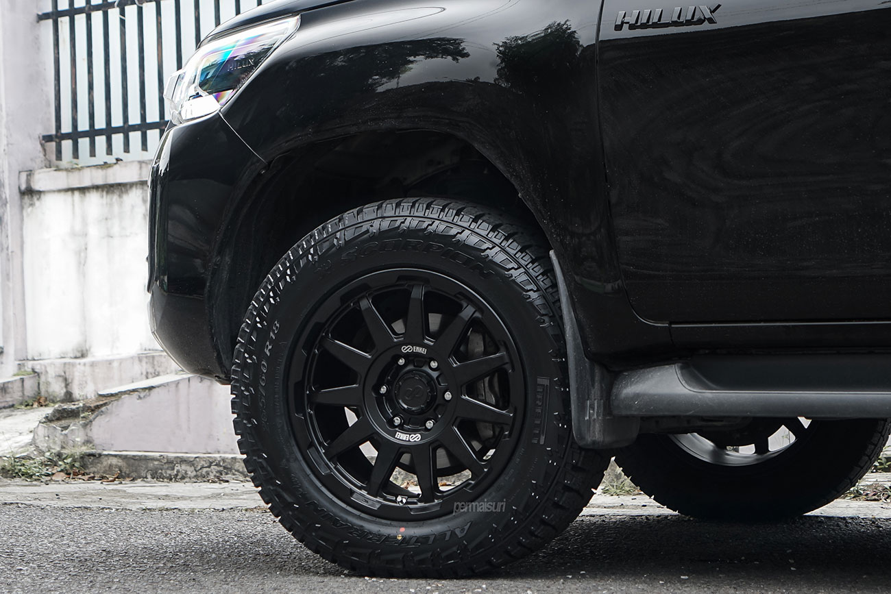 Permaisuri | Enkei Trail Cross with Toyota Hilux