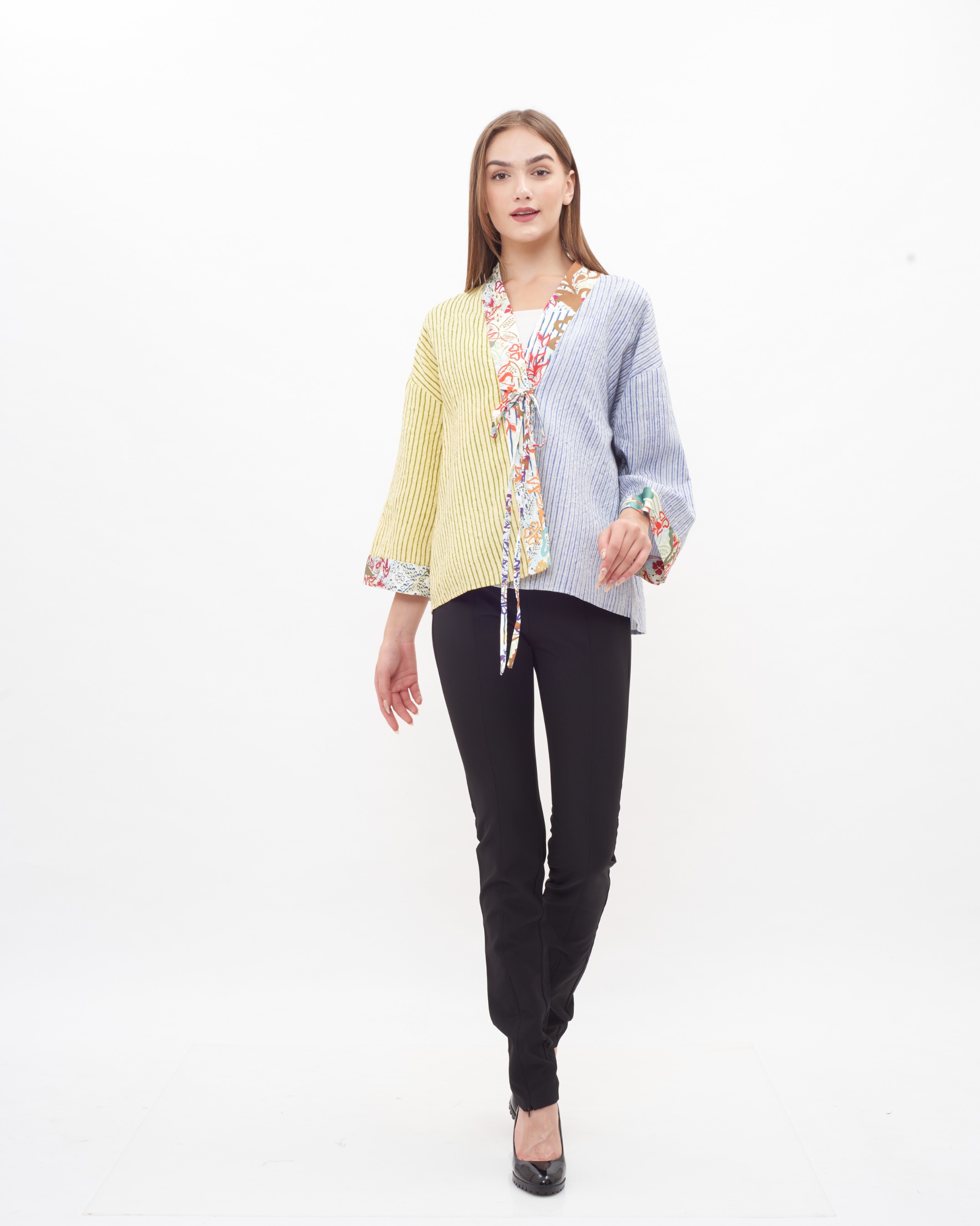 www.Alleiraplaza.com - ALLEIRA BATIK ALMA OUTER