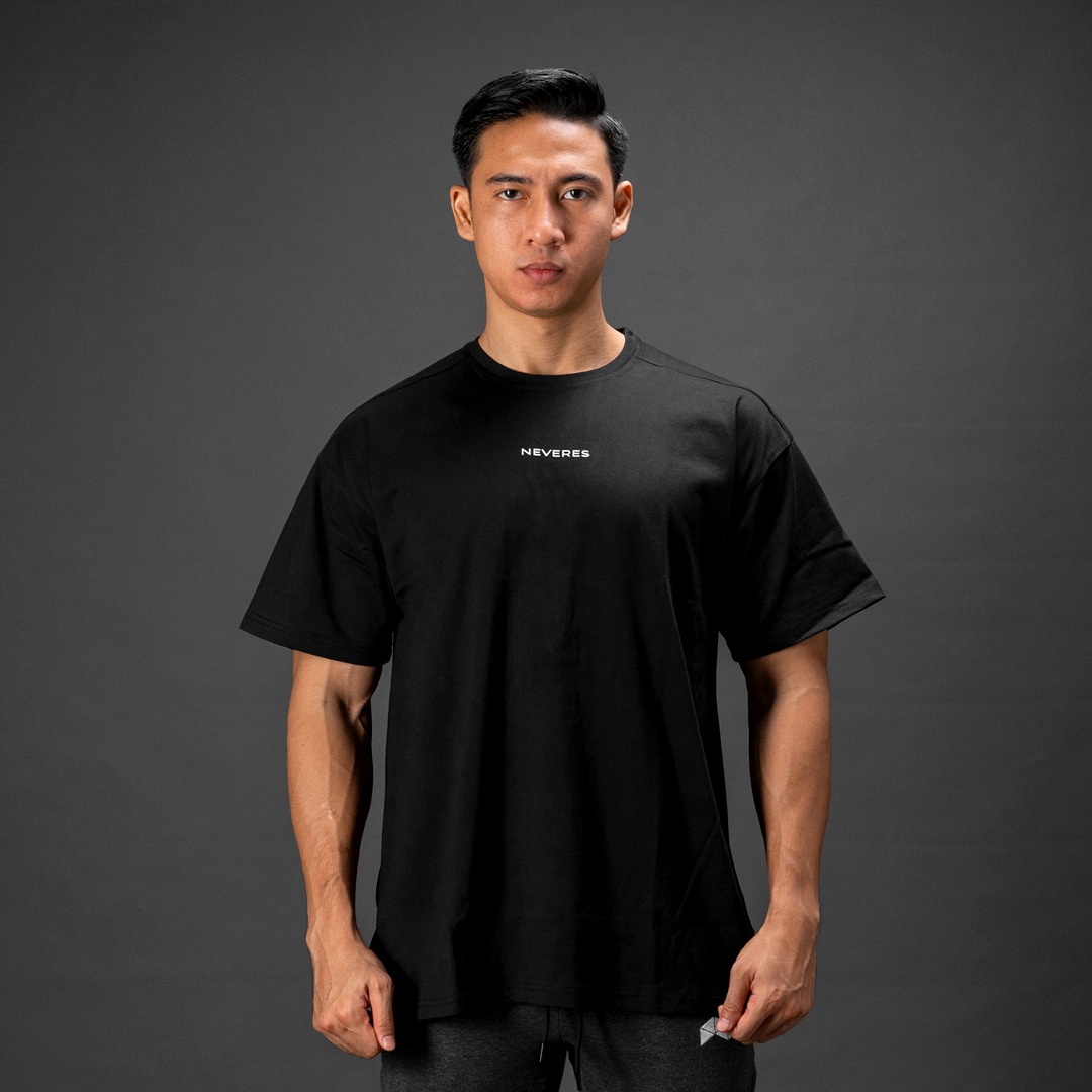Neveres Sportswear - Essential Oversized - Black