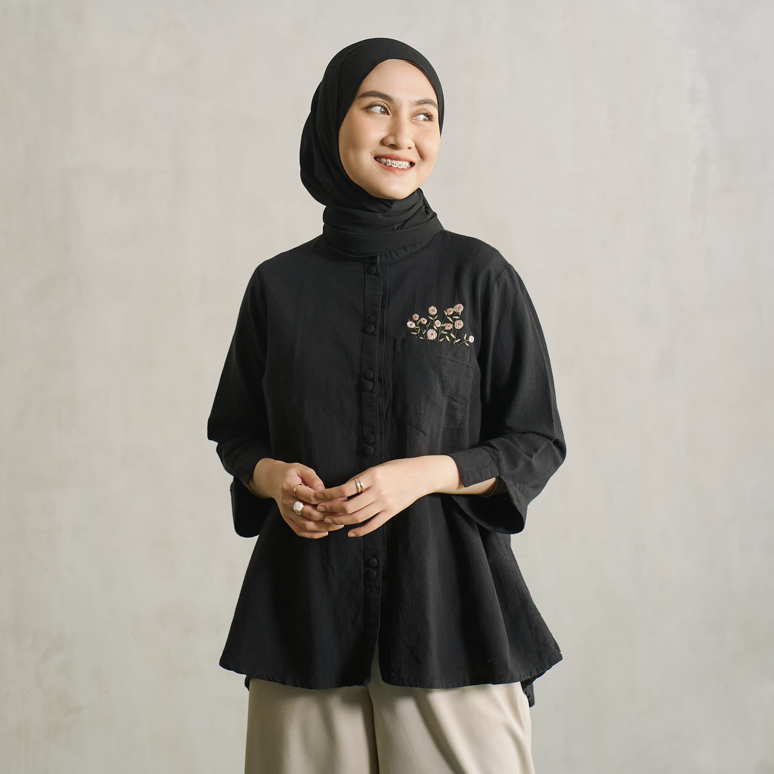 Giyomi - Camille Blouse Black