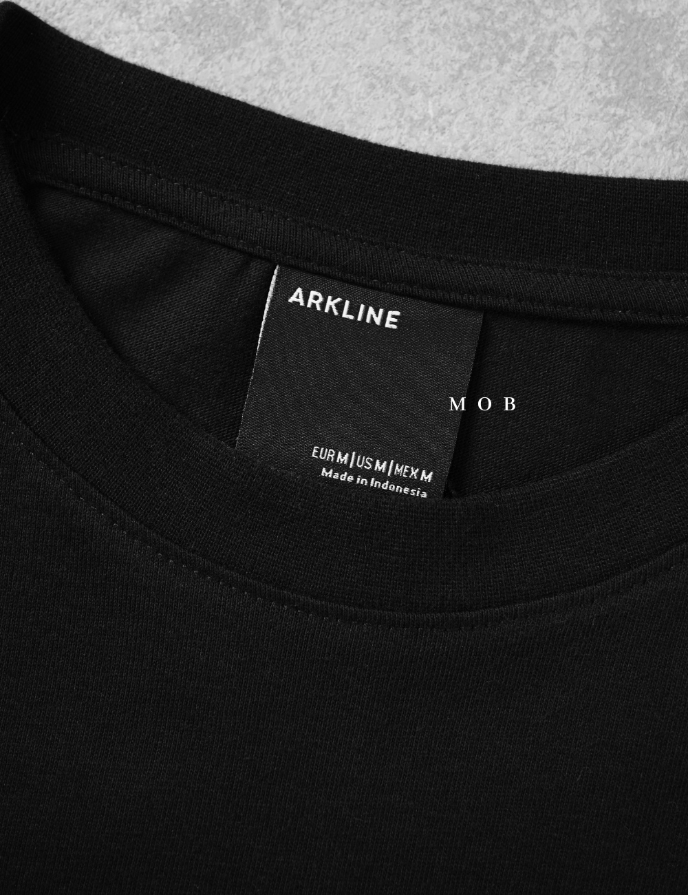 EXCLUSIVE ITEMS - MOB