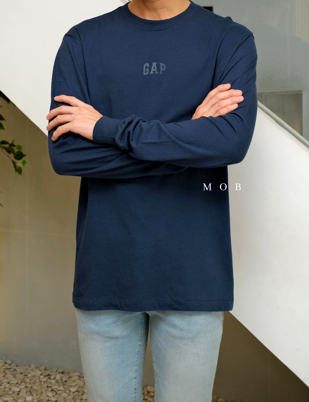 MOB - GPLST05001 Relaxed Fit Middle Logo LS Tee Navy