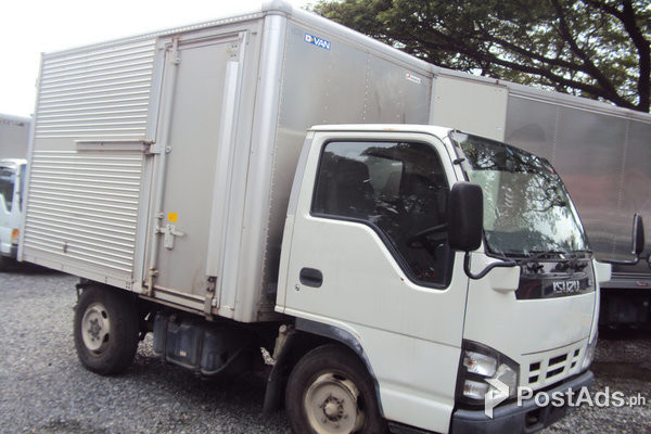 Closed Van Aluminum Late model | PostAds.ph