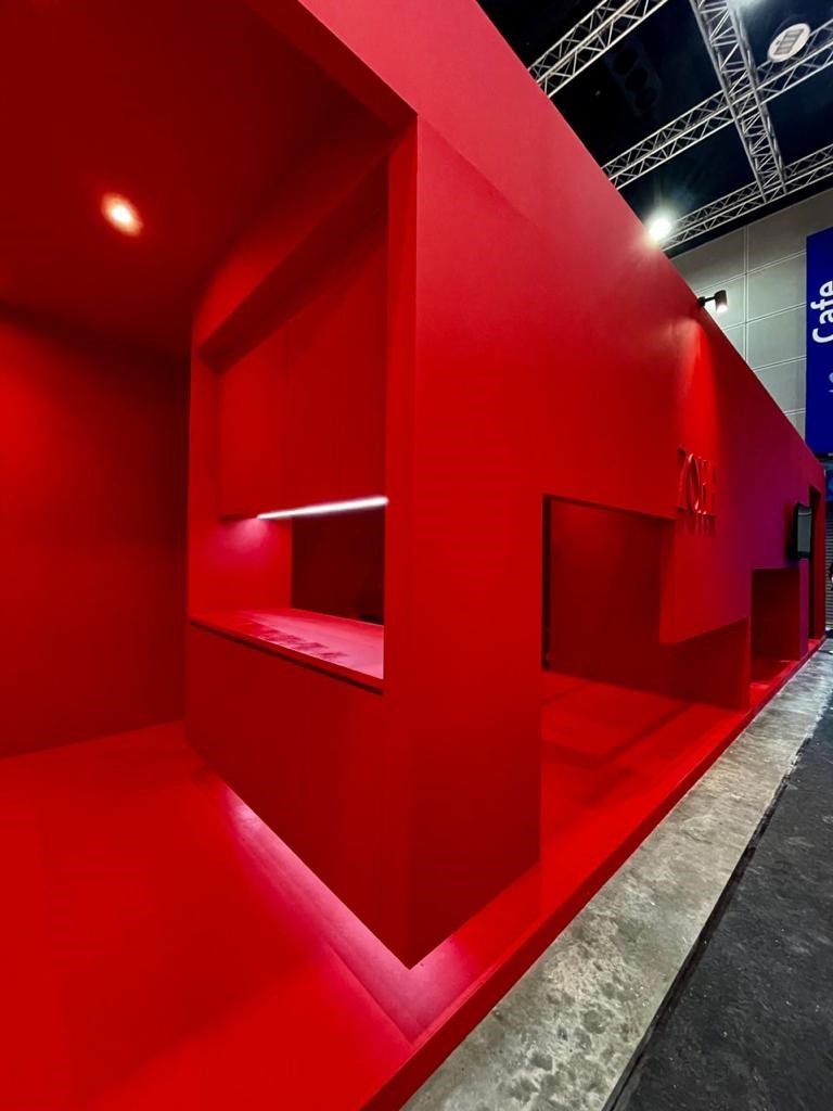 WHY THE HDB RED LOBBY FREAKED EVERYONE OUT?