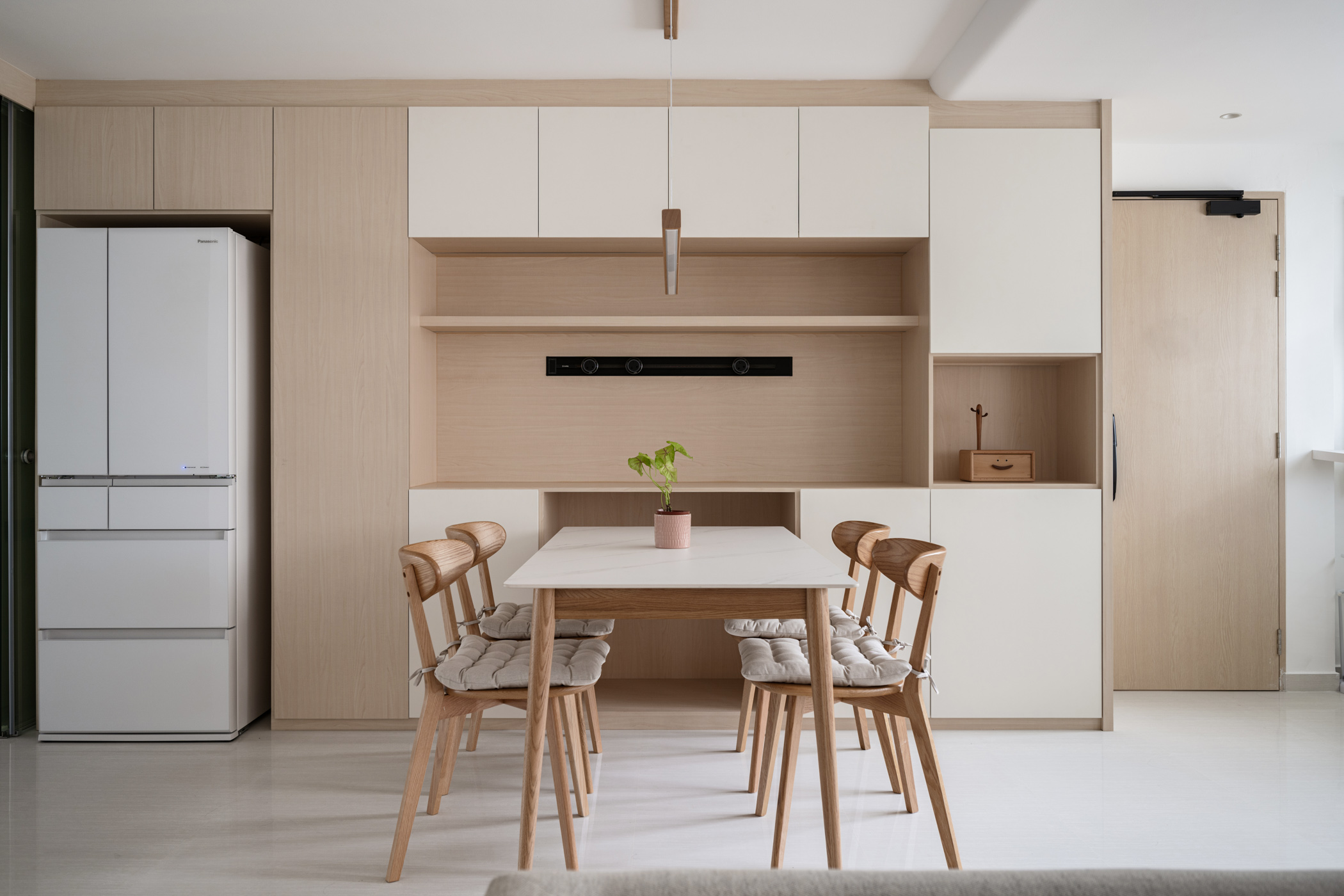 WHY IS EVERYONE TRENDING ‘JAPANDI’?