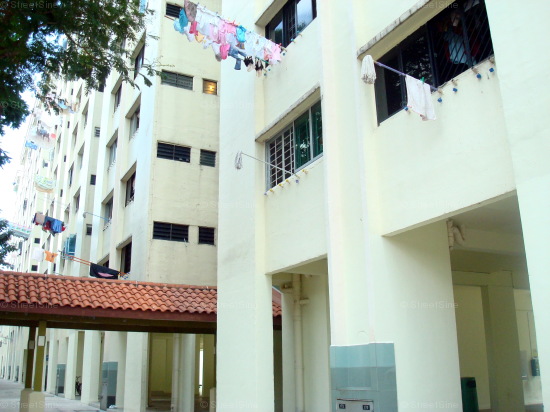 706 Yishun Avenue 5 (S)760706 HDB Street - HDB Blocks, Flats for Sale ...