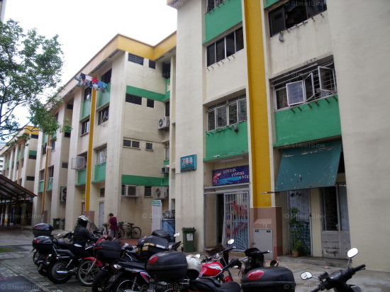 744 Yishun Street 72 (S)760744 HDB Details Location Map - Nearby MRT's ...