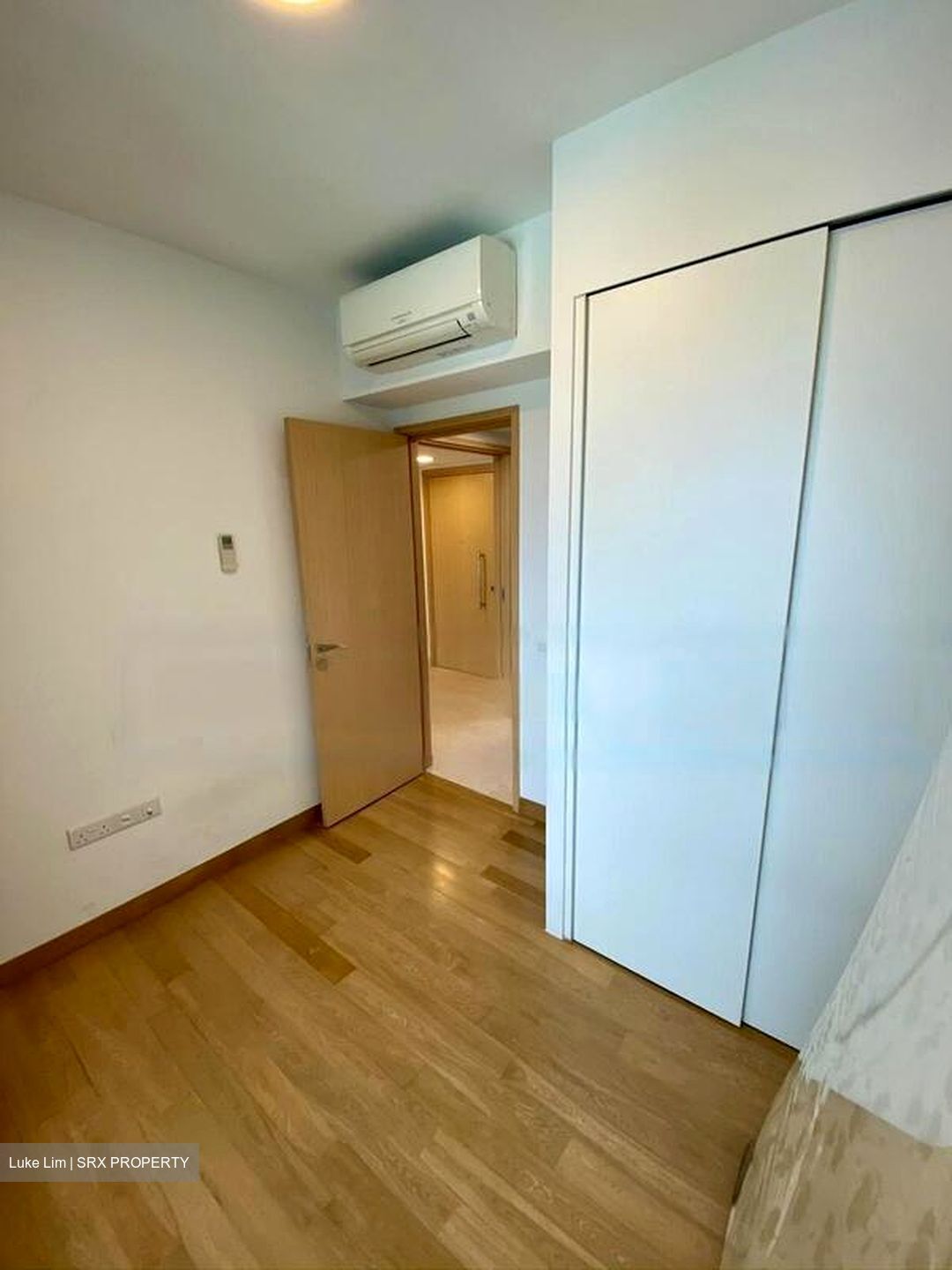 Eight Riversuites (D12), Condominium - For Rent #103244101