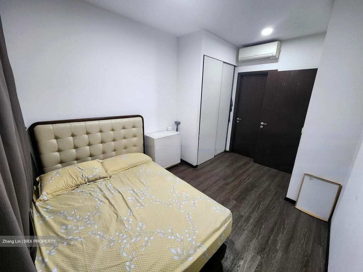 Symphony Suites (D27), Condominium - For Sale #103288321