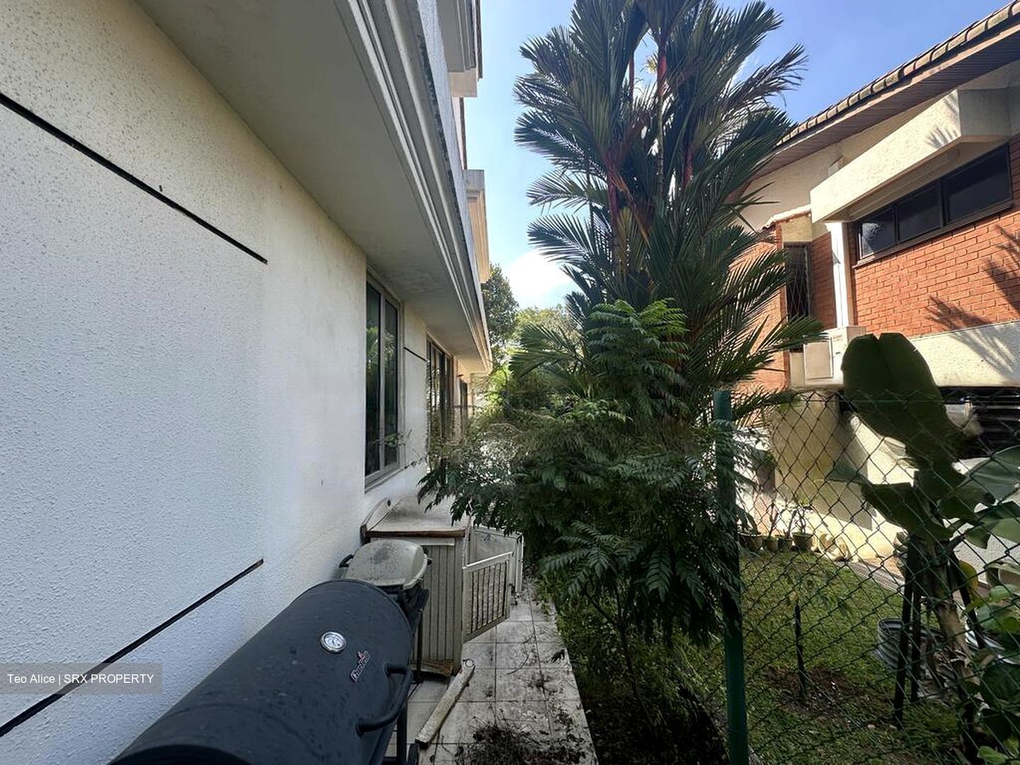 Begonia Road (D28), Terrace - For Sale #103302131