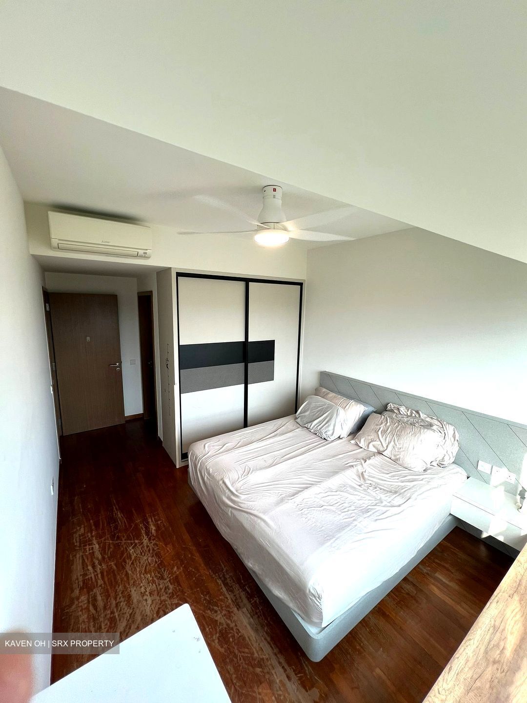 Waterfront Waves (D16), Condominium - For Sale #103482541