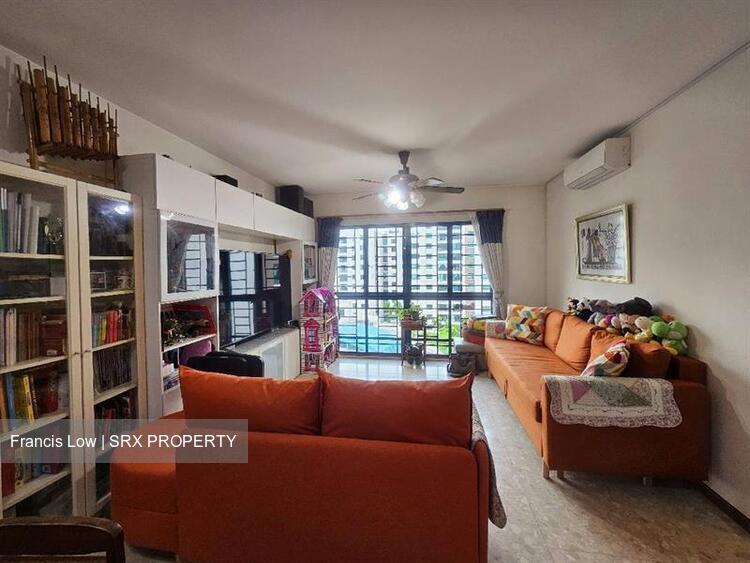 Woodsvale (D25), Condominium - For Sale #103935971