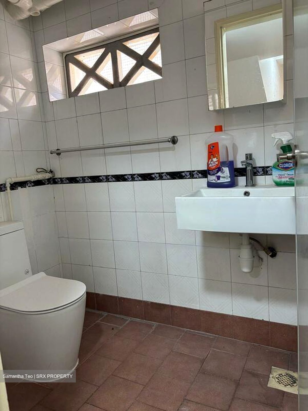 Multi Storey Car Park (D1), Shop House - For Rent #104131541