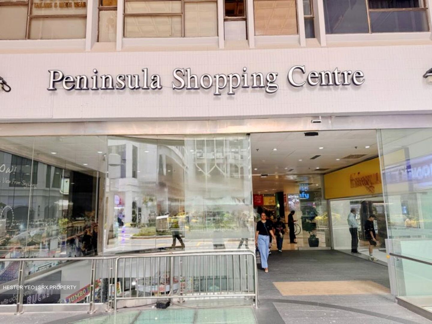 Peninsula Shopping Complex (D6), Retail - For Sale #104627451