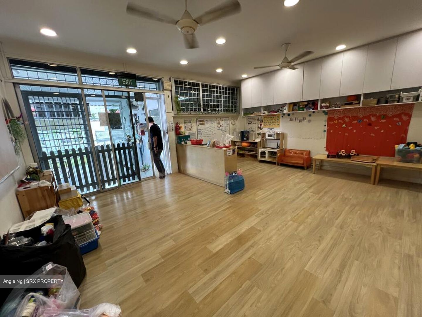 Lengkong Enam (D14), Retail - For Rent #105483551