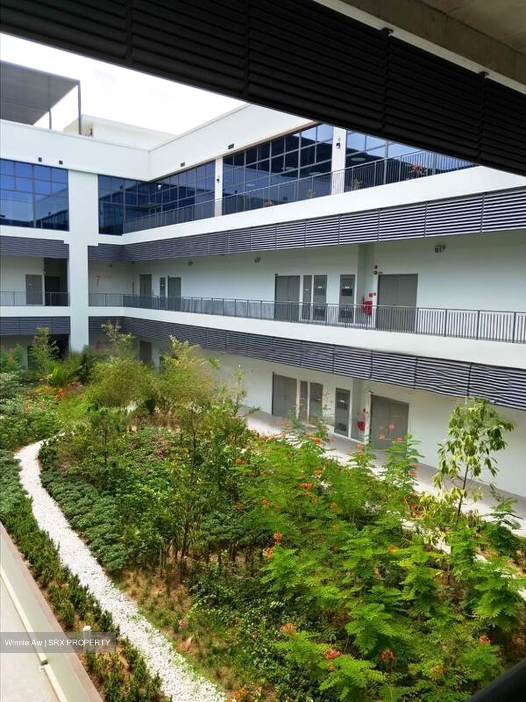 Bhcc Space (D18), Factory - For Rent #106307791