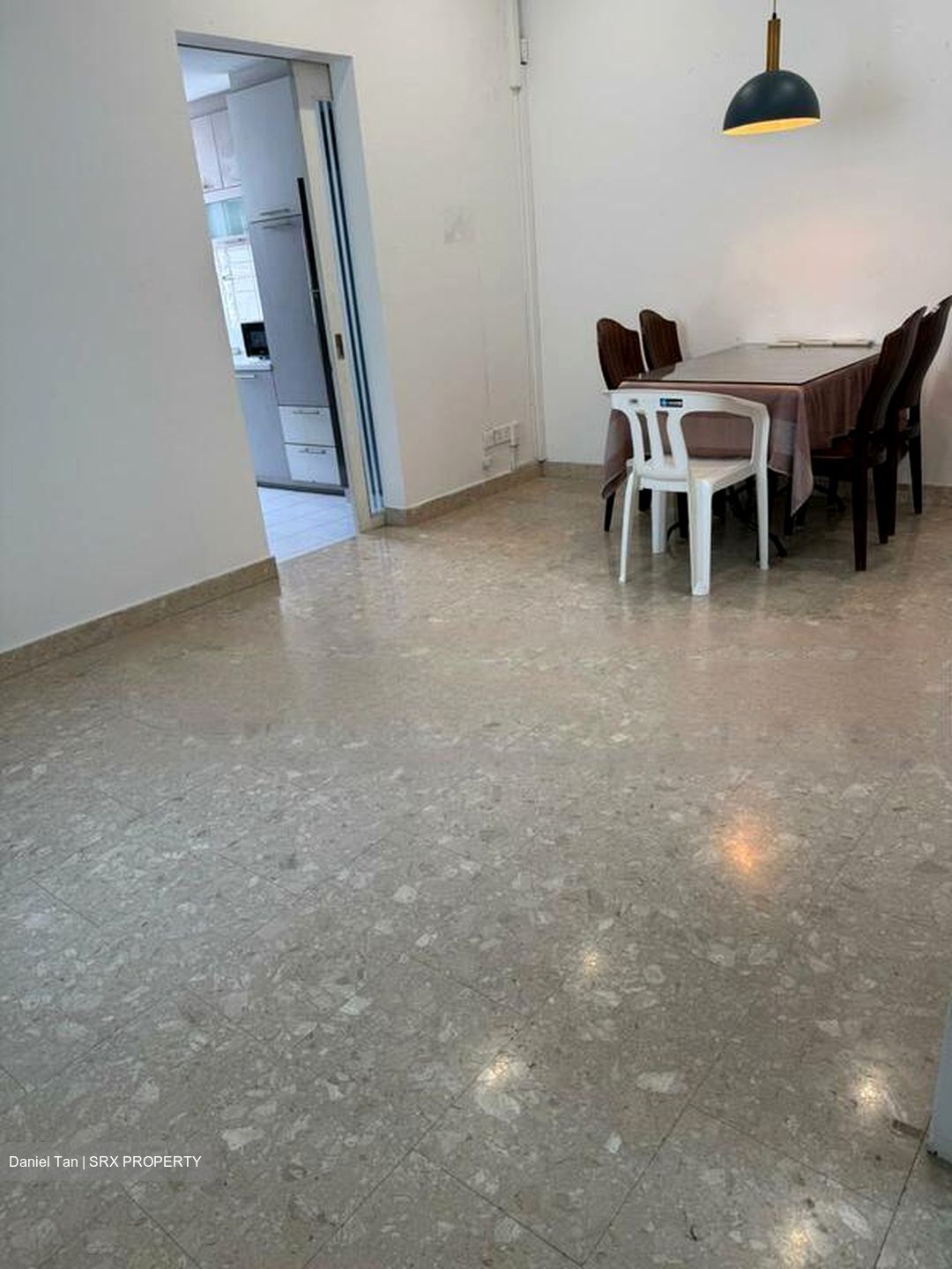 Lorong 25 Geylang (D14), Apartment - For Rent #106436641