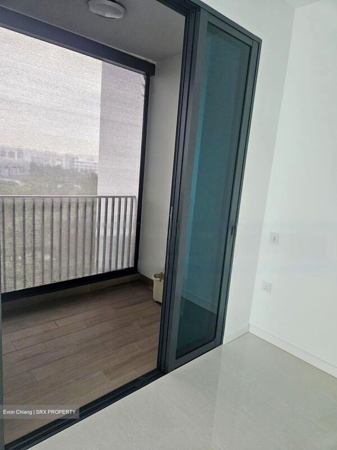 Treasure At Tampines (D18), Condominium - For Sale #106543251