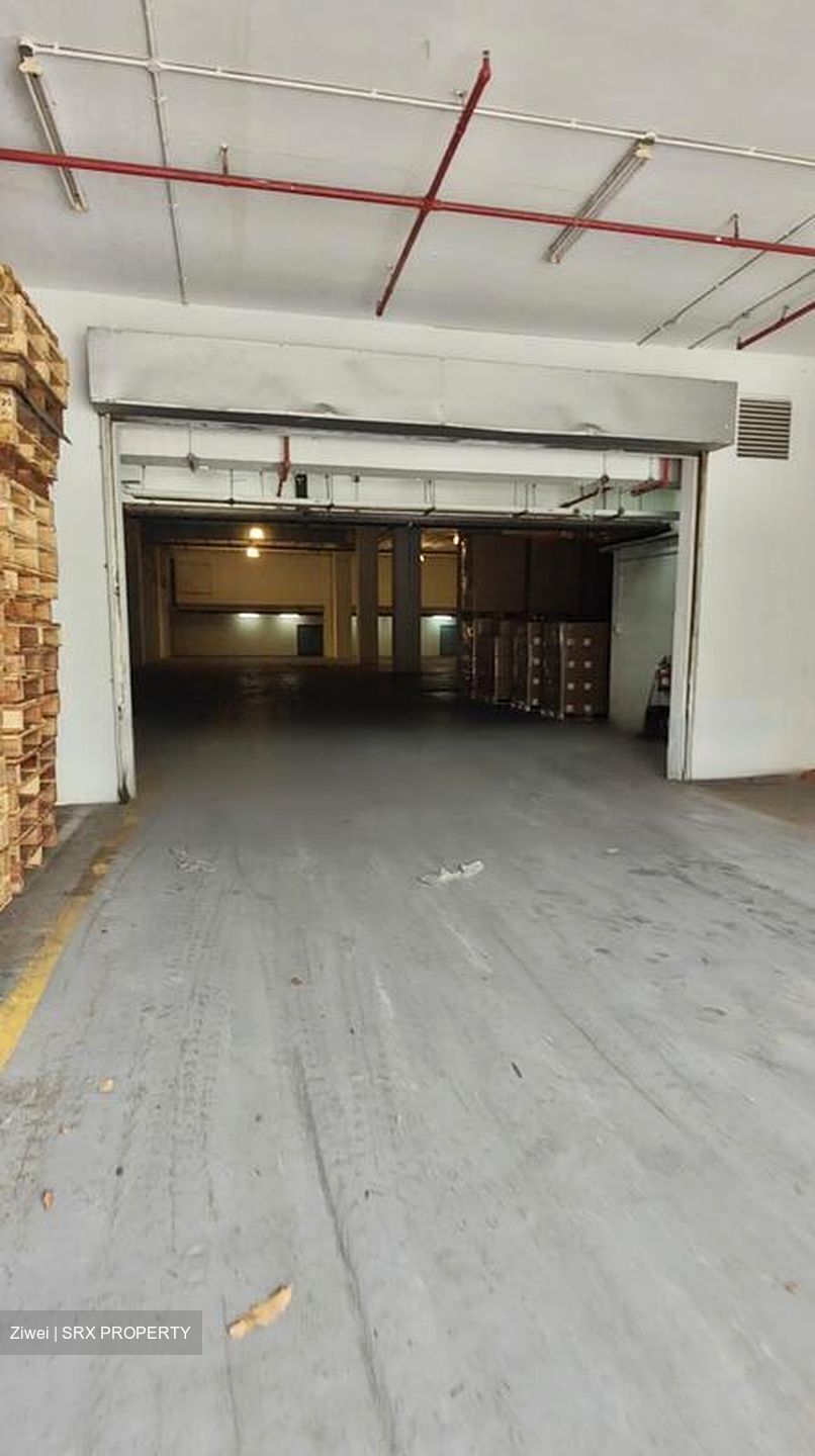 Tuas Avenue 9 (D22), Warehouse - For Rent #106592361