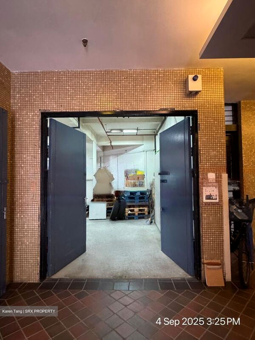 Tannery House (D13), Factory - For Rent #106743711