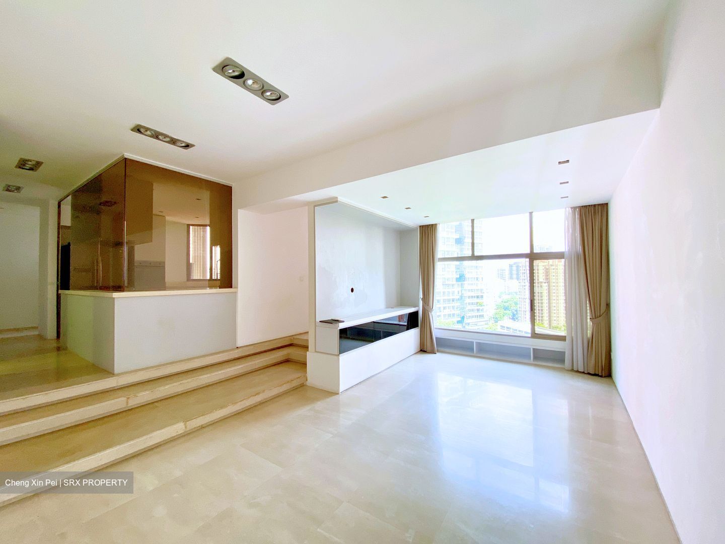 Horizon Towers (D9), Condominium - For Sale #106754621